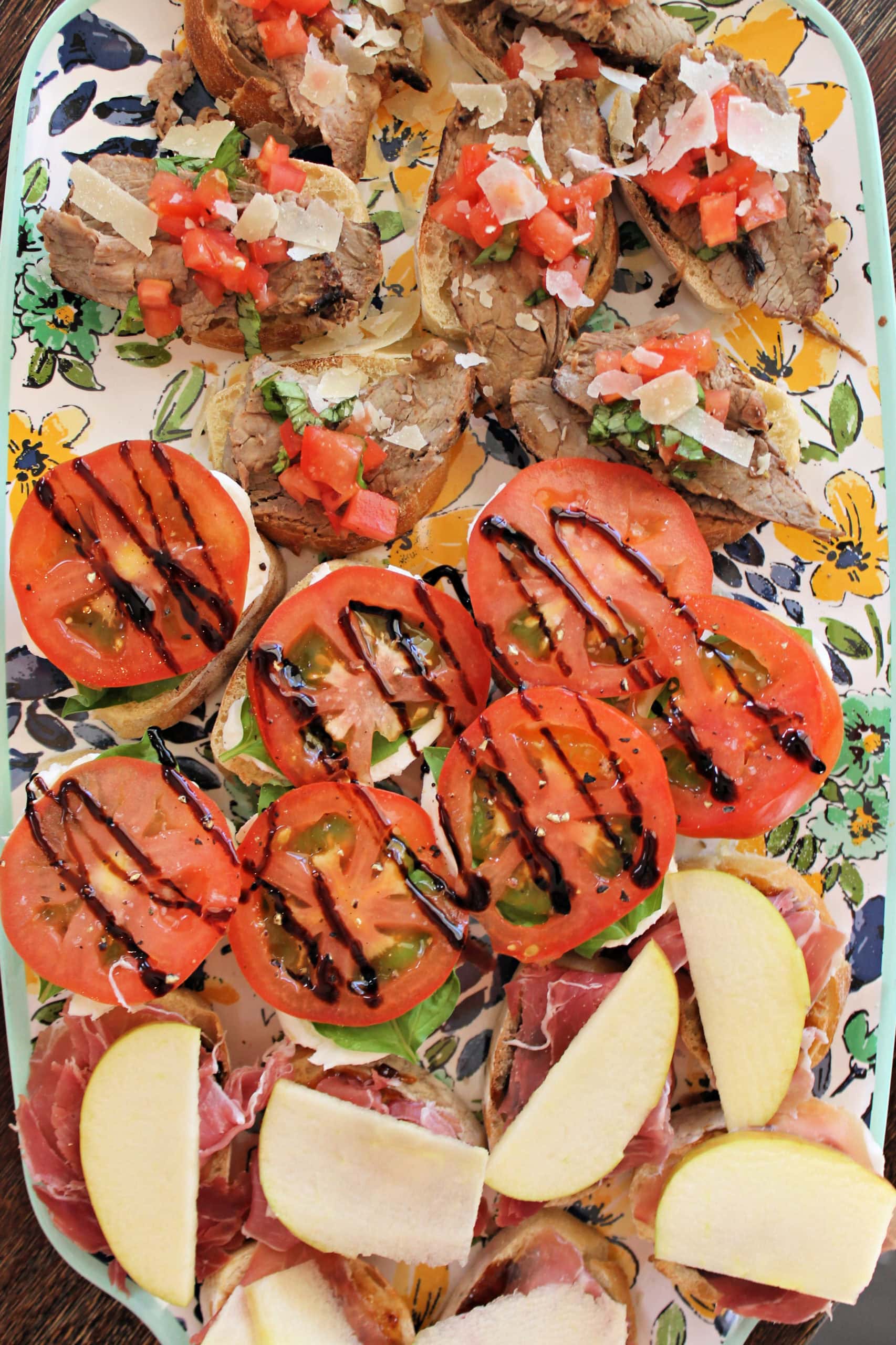 How to Make A Bruschetta Board | Proscuitto & Fig, Tomato and Mozz!