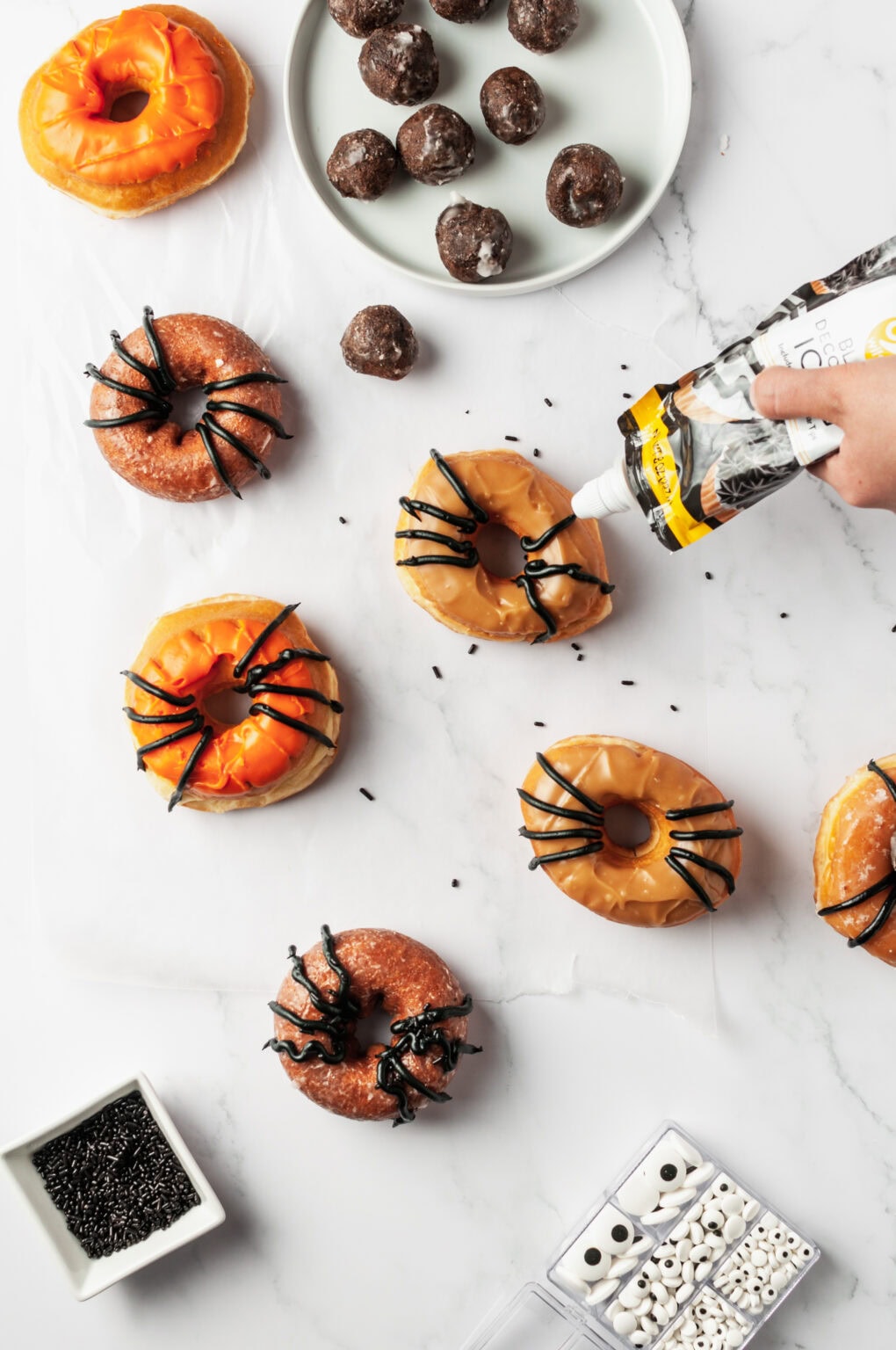 Spider Doughnuts for Halloween | Made It. Ate It. Loved It.